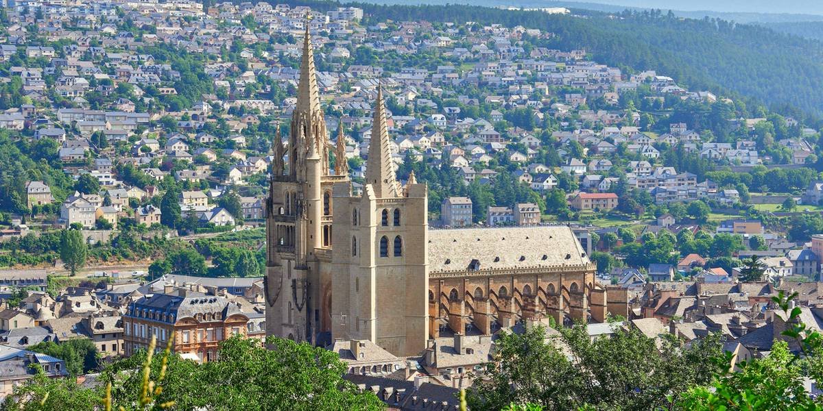 Découvrez les charmes de la ville de Mende - Occitanie Histoire et ...