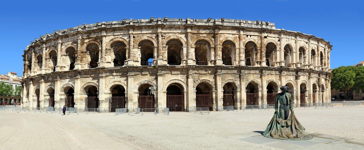 Les arènes de Nîmes, un voyage dans le temps - Occitanie Histoire et ...